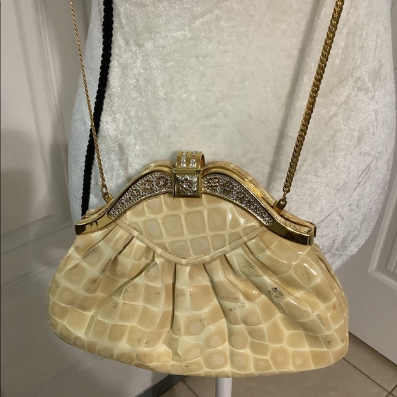 Elan | Bags | Vintage Elan Beige Crossover Purse | Poshmark